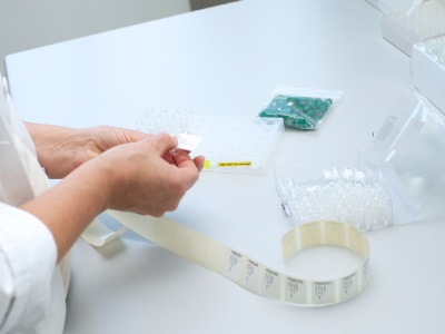 Combining the Best of Both Worlds with Semi-Targeted Metabolomics ...