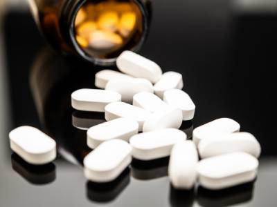 FDA Approves First Nalmefene Hydrochloride Auto-Injector to Reverse ...